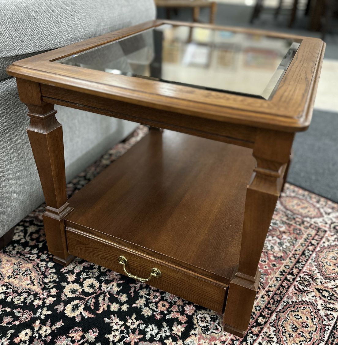 End Table – Consignment Gallery