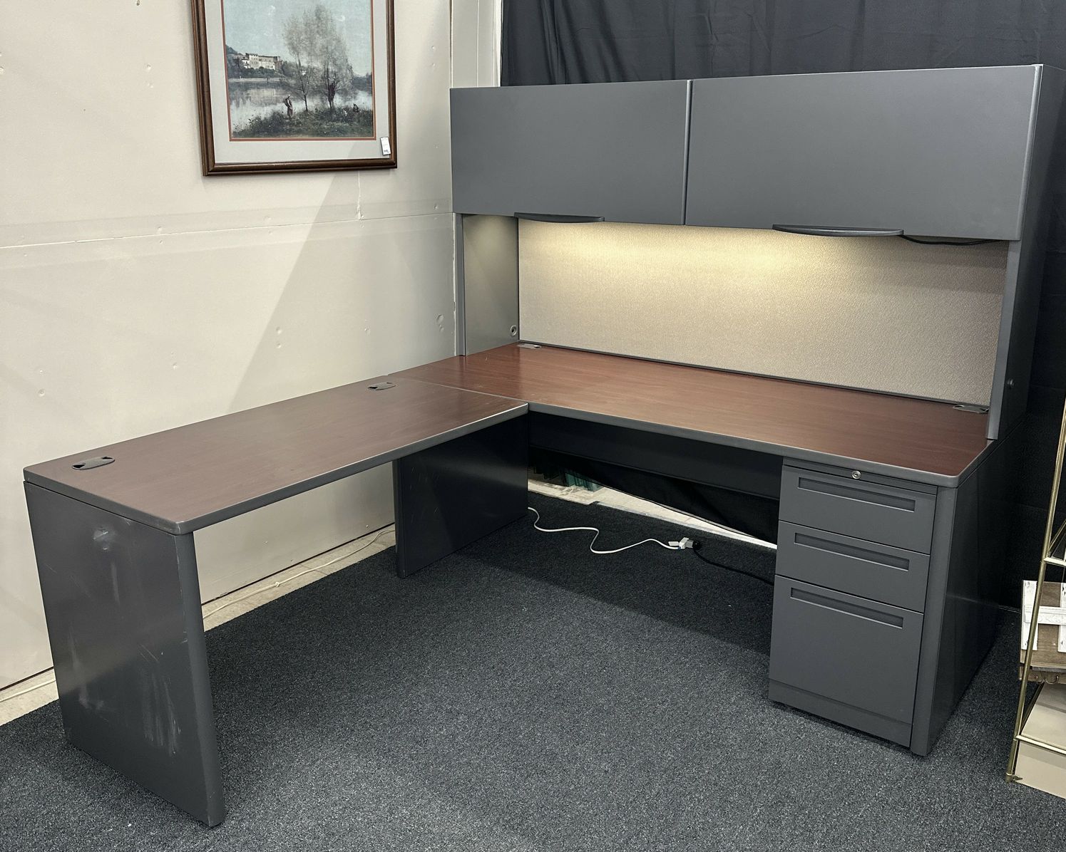 Desk – Consignment Gallery