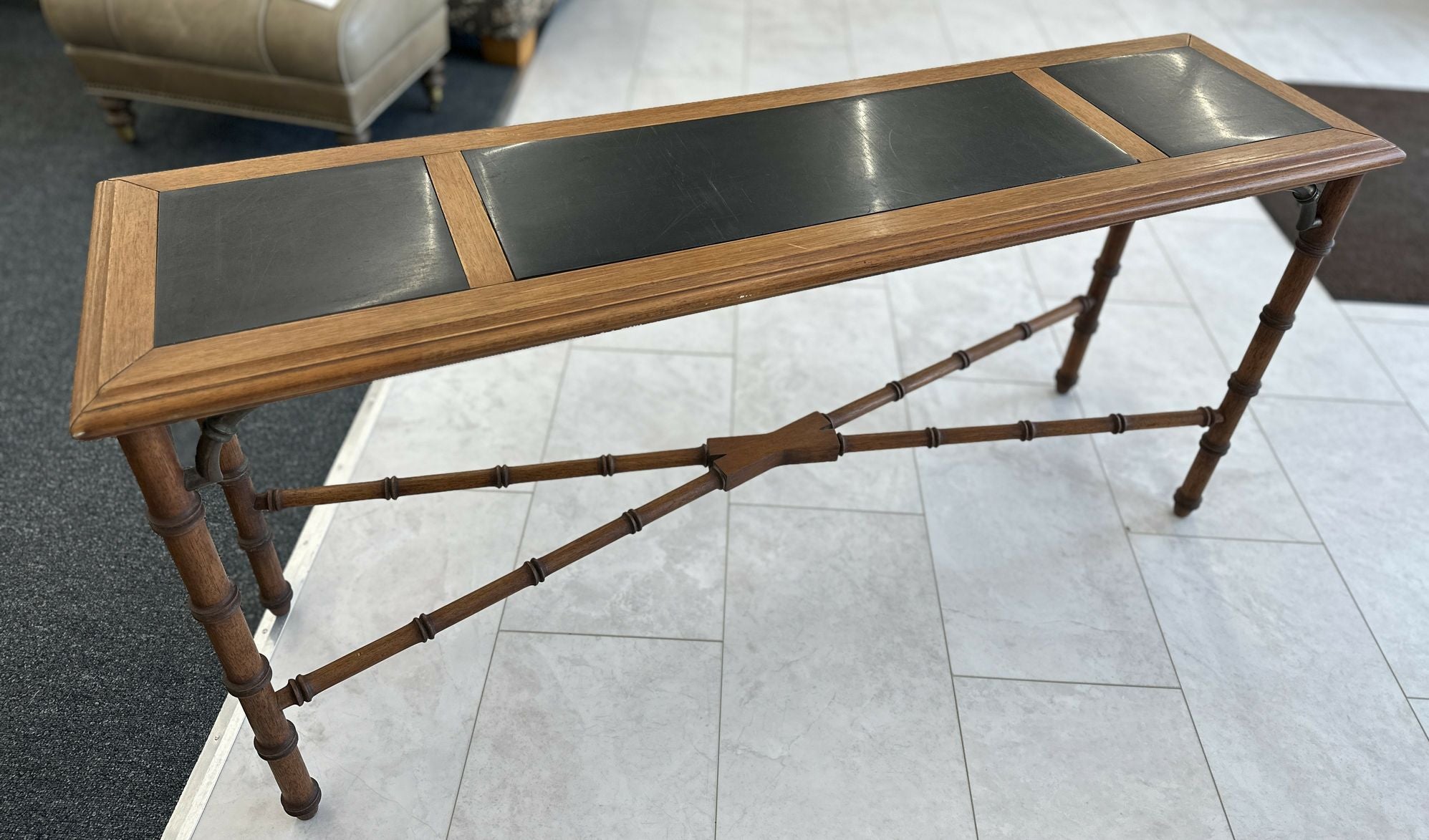 Sofa table – Consignment Gallery