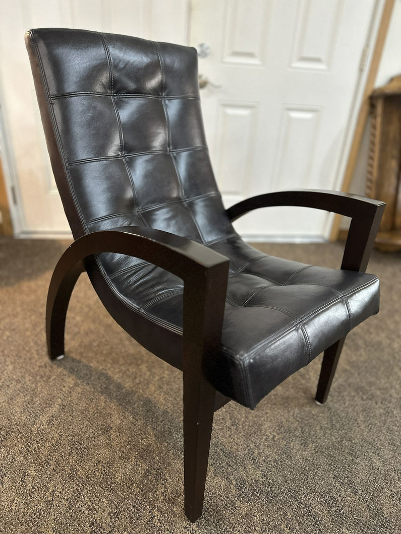 Living Room – Page 3 – Consignment Gallery